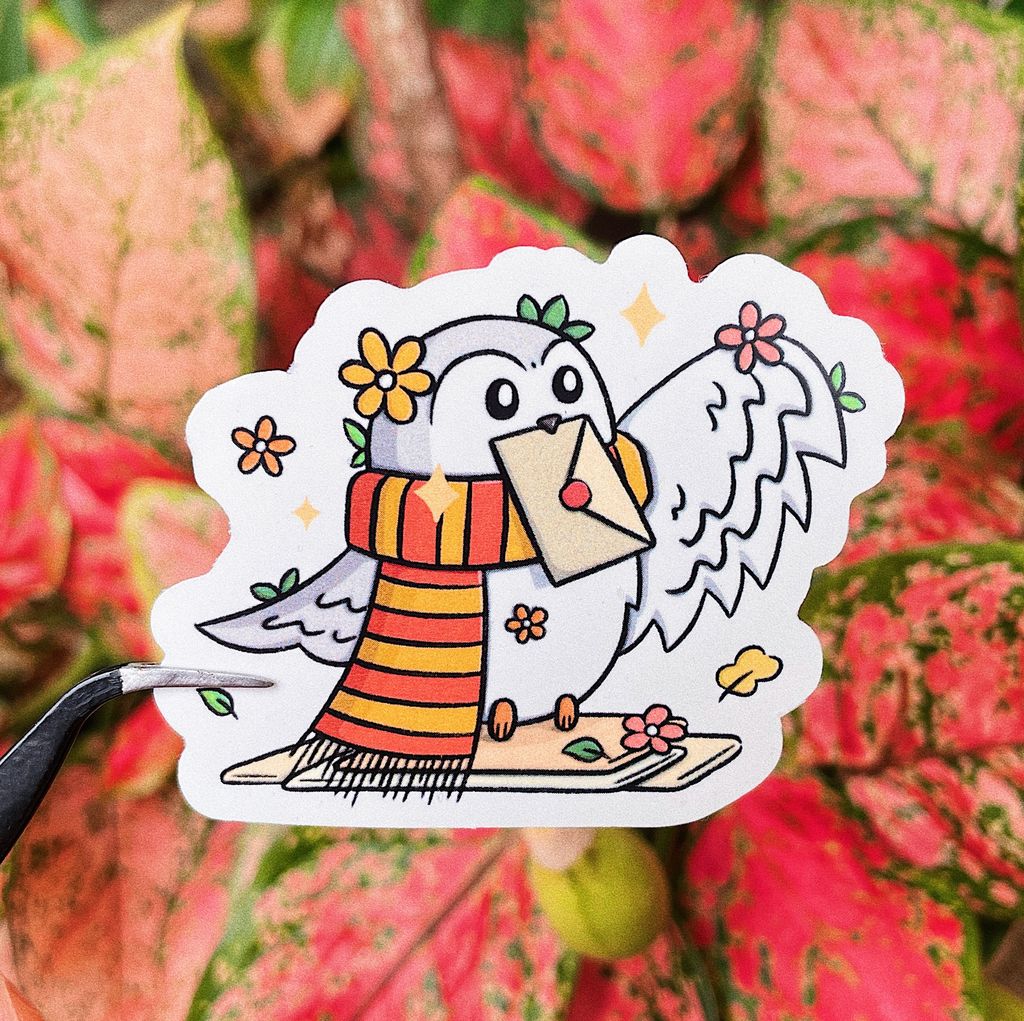 Hedwig Flowers Die-cut Sticker – Harris Potteris ⚡️