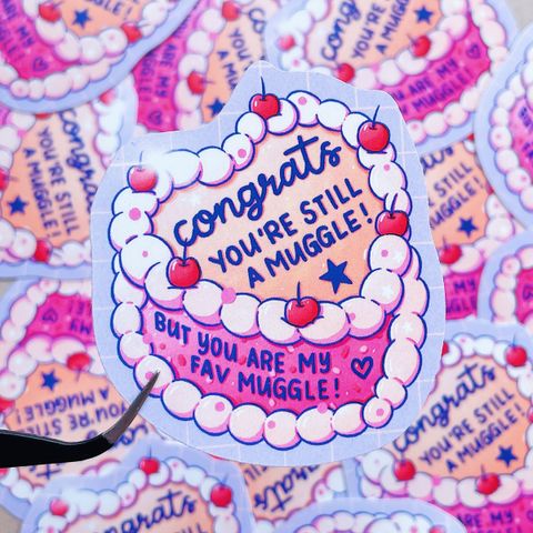 Favourite Muggle Cake Die-cut Sticker – Harris Potteris ⚡️