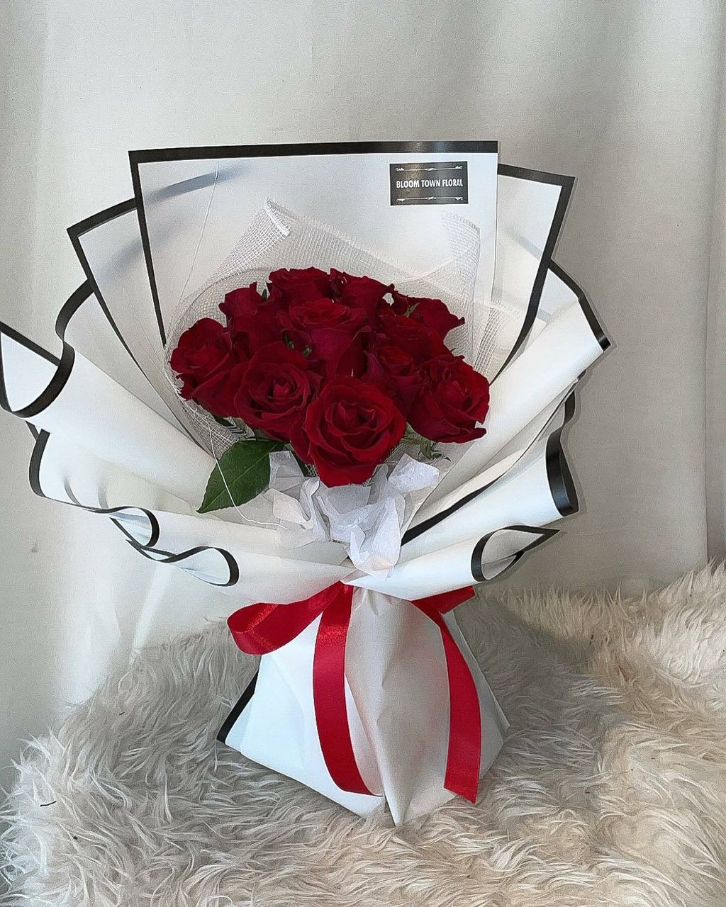 Red Rose Bouquet – Bloom Town Floral
