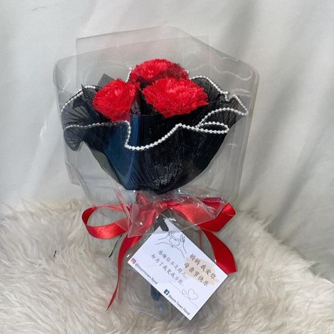 Soap Carnation Bouquet – Bloom Town Floral