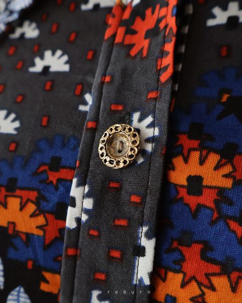 日本製70s復古印花深藍色長袖古著襯衫-T918 – REreburn ｜ 日系女裝＆古著選物