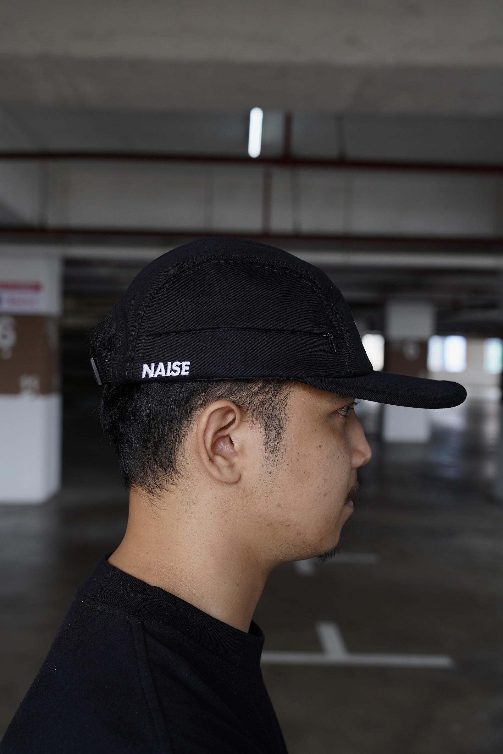 Wrld 5 Panel Camp Cap Black Color – NAISEKL