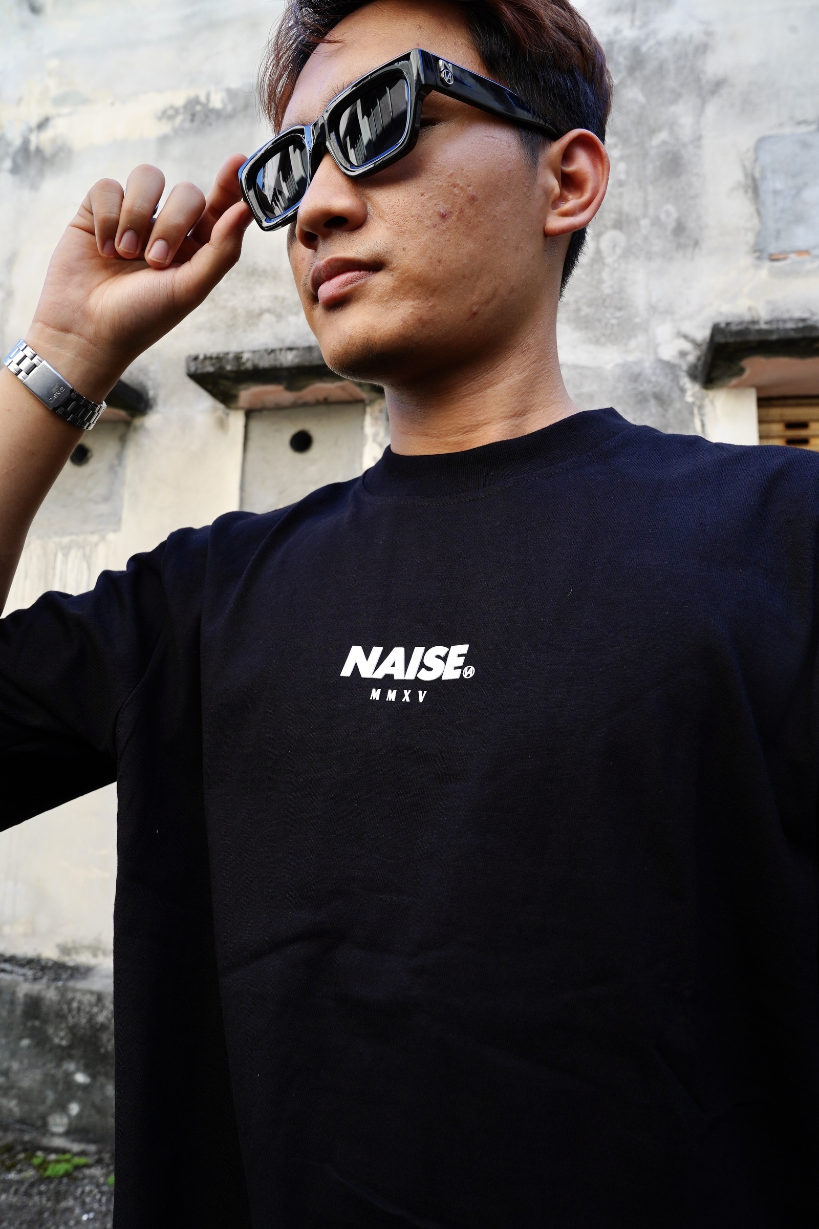 All Eyez On Me Tees – NAISEKL