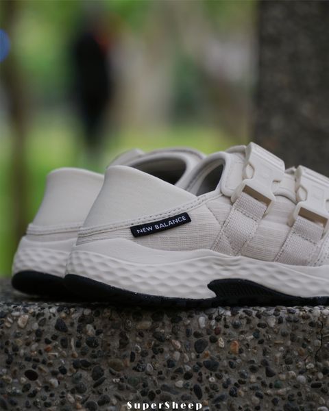 New Balance 700 健走鞋 男女鞋 黑 UA700BK1 米白 UA700OW1 – Supersheep