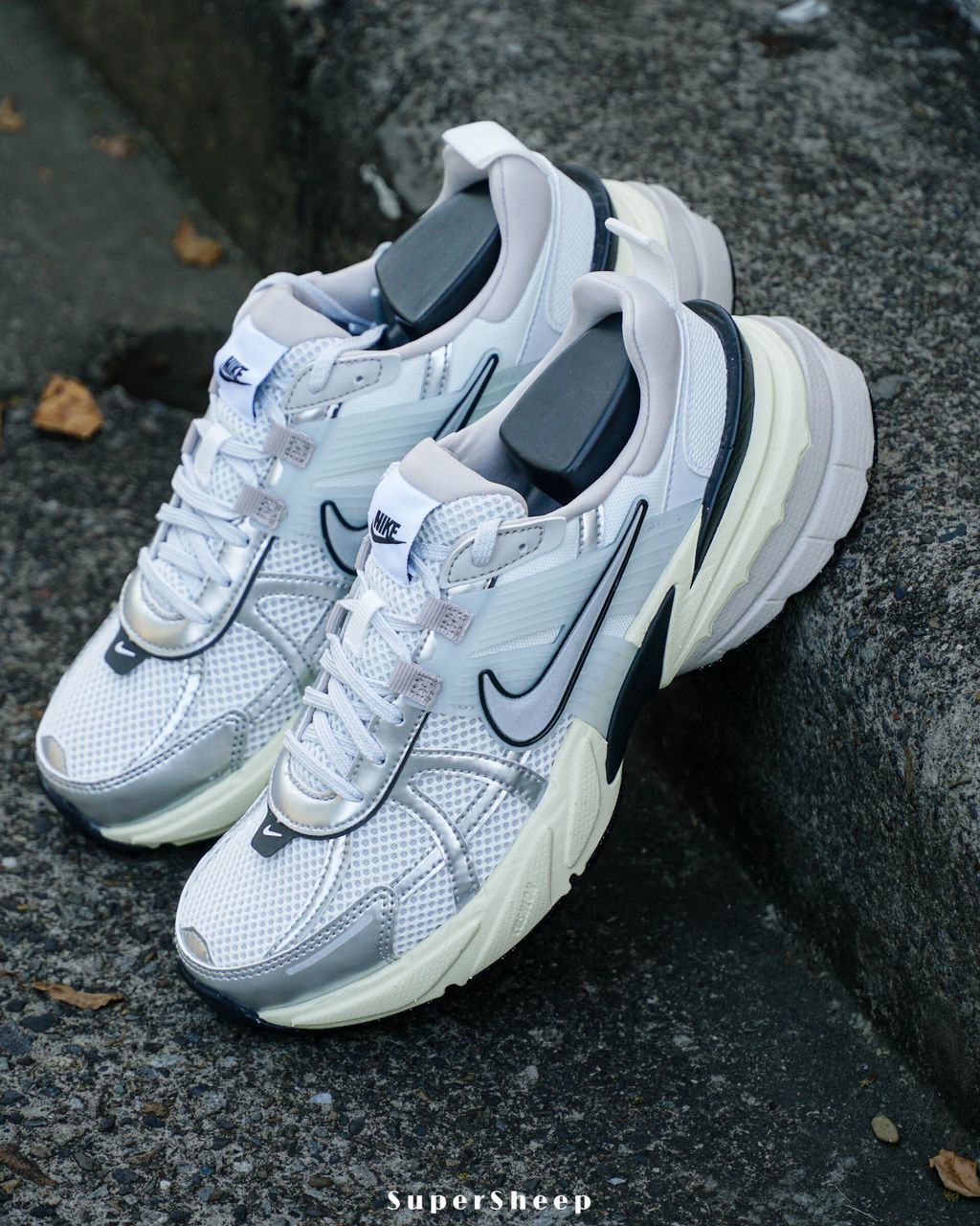 Nike V2K Run Runtekk Metallic Silver 復古 千禧年 女款 銀 FD0736-100 – Supersheep