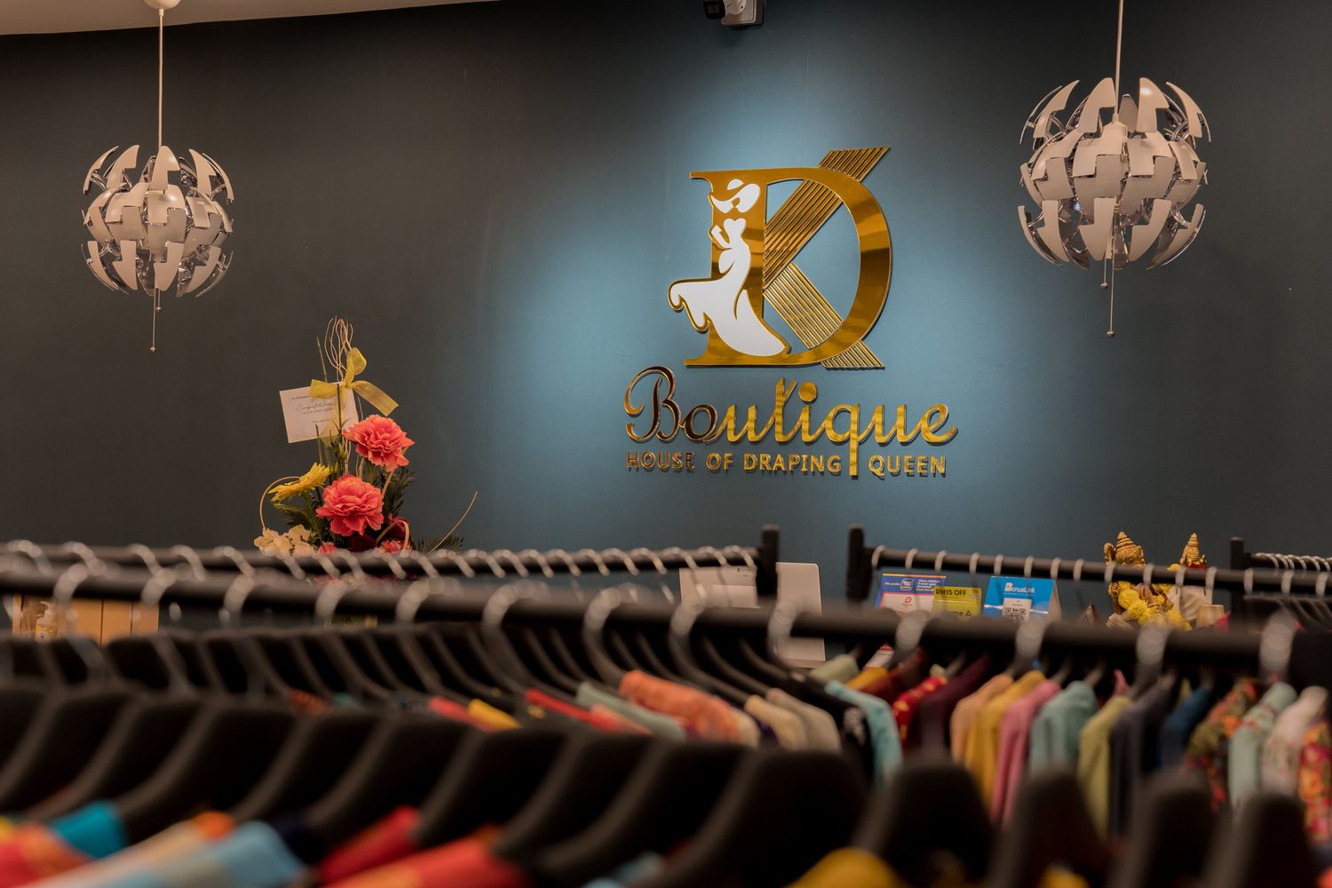DK BOUTIQUE