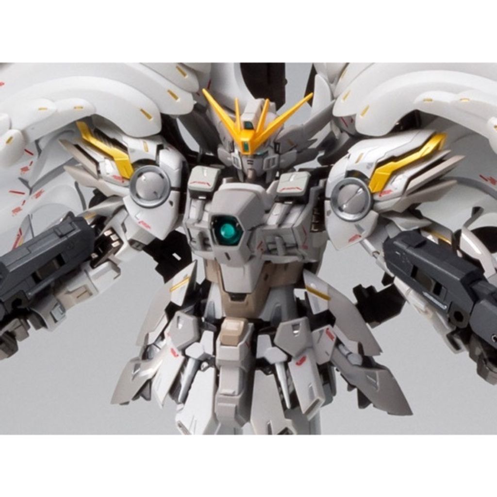 Gundam Frozen Teardrop Snow White