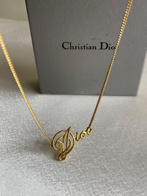 Vintage Dior cursive gold necklace – Livz Vintage